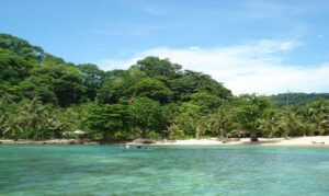 Descubre Capurganá: guía completa de turismo